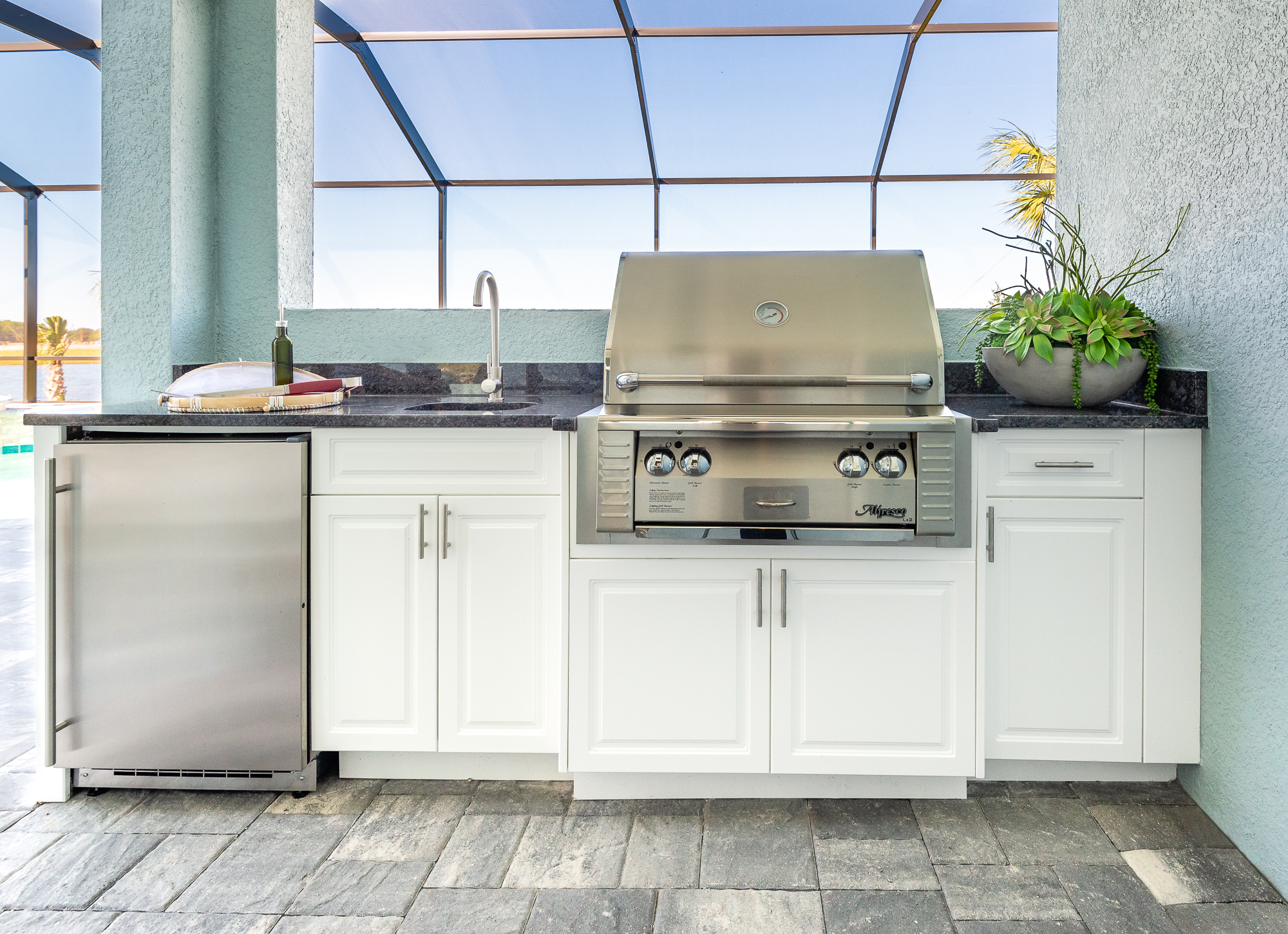 Grills: Design Your Ideal Chef Inspired Outdoor Kitchen